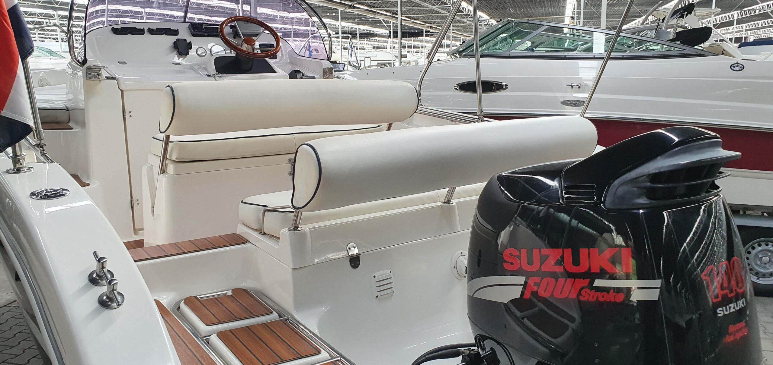 Janmor 580 Sundeck | Boatingplaza